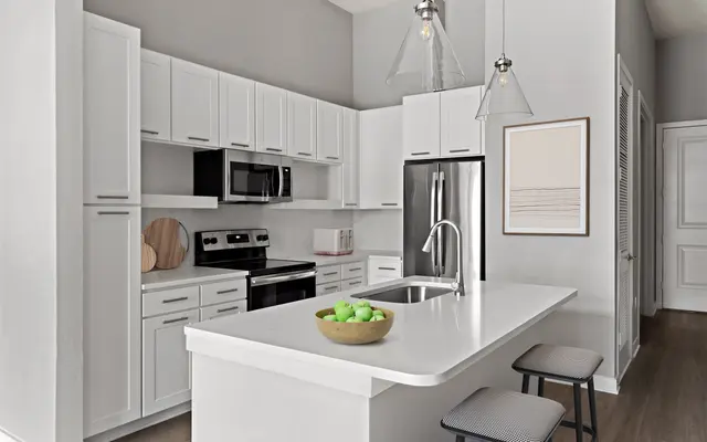 Apartments in Central Austin| Fivetwo at Highland