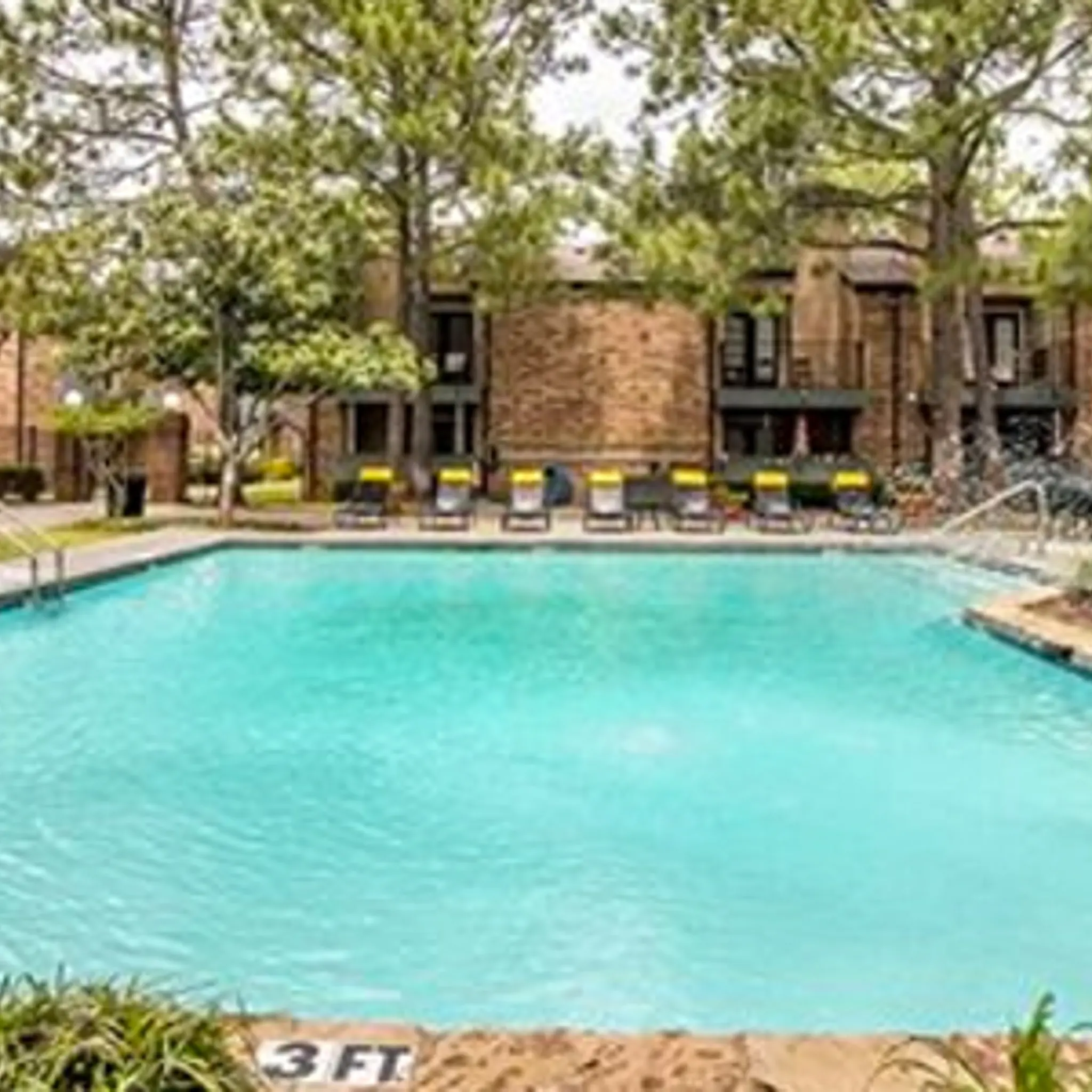 Denton Apartments | Woodhill Apartments | Near UNT