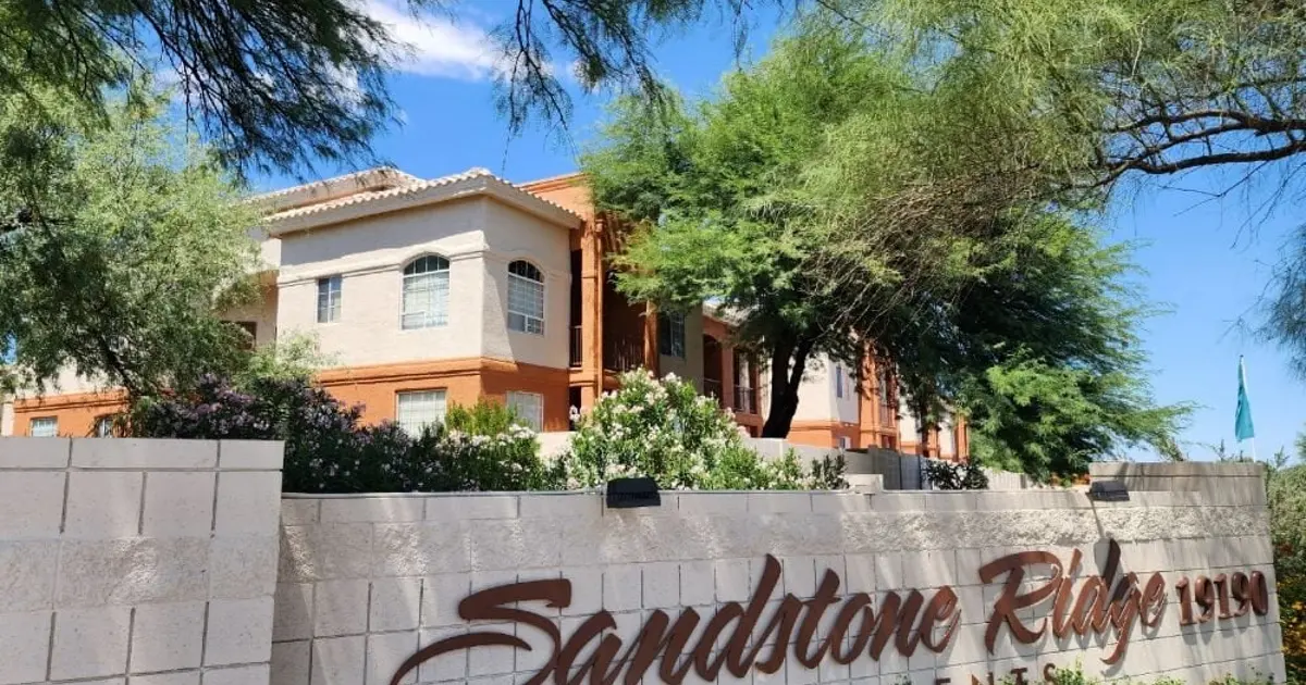 Gallery | Sandstone Ridge