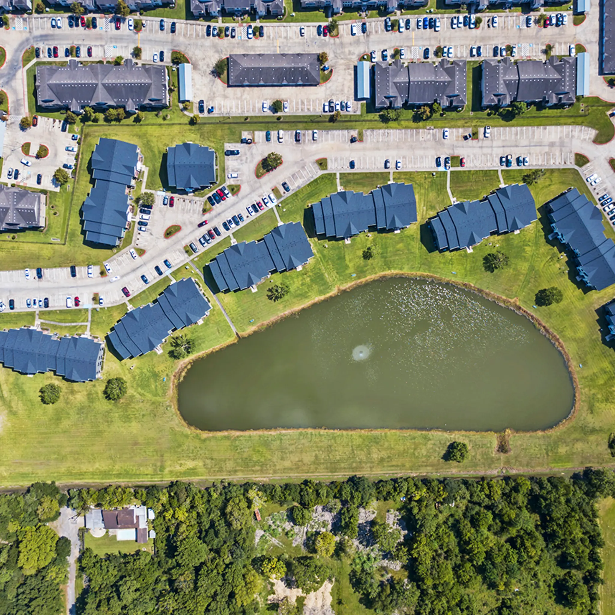 Lakeside Apartments | You'll Love The View Here