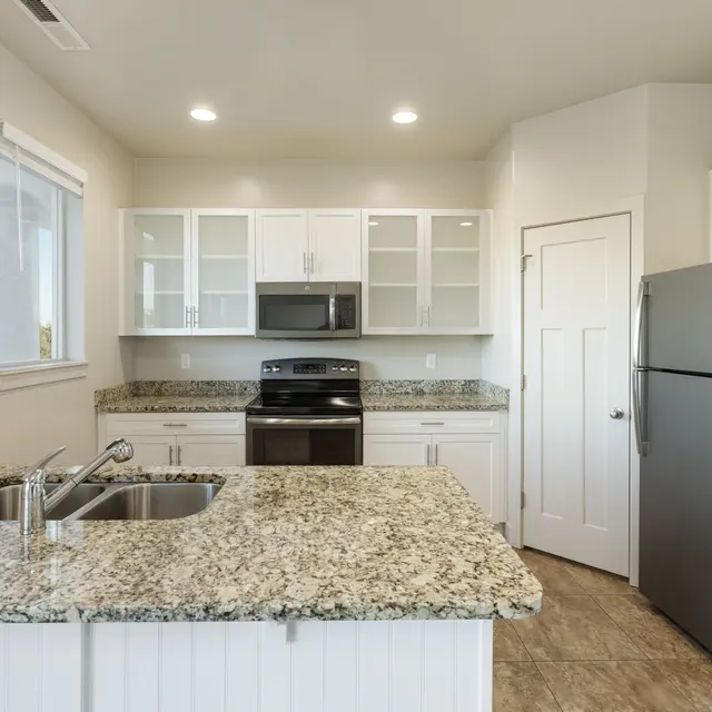 Gallery | South Ridge Townhomes + Apartments