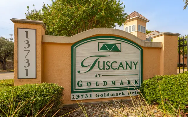 Home | Tuscany at Goldmark