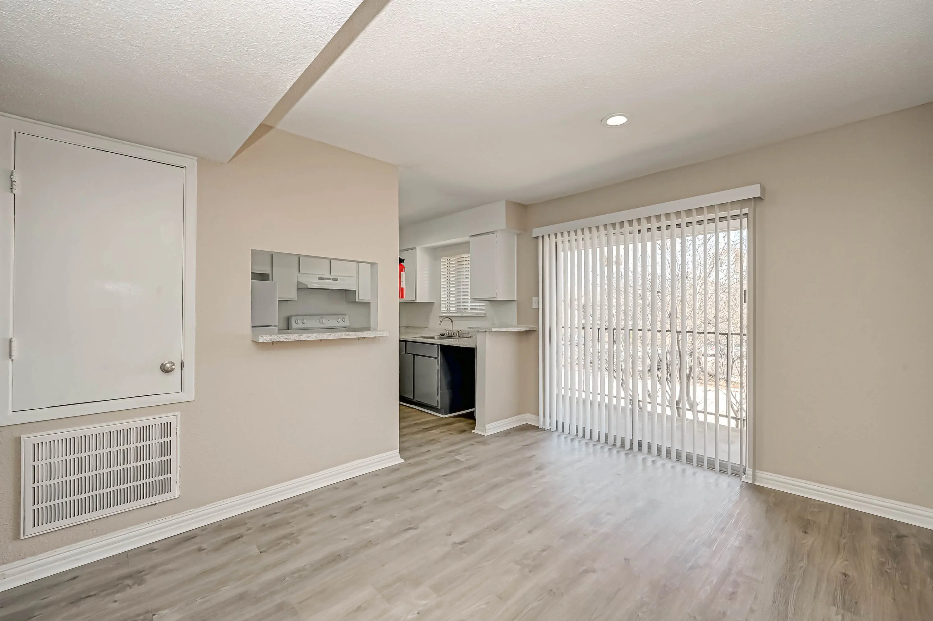 8915 Broadway | Houston Apartments Downtown | Verde Communities