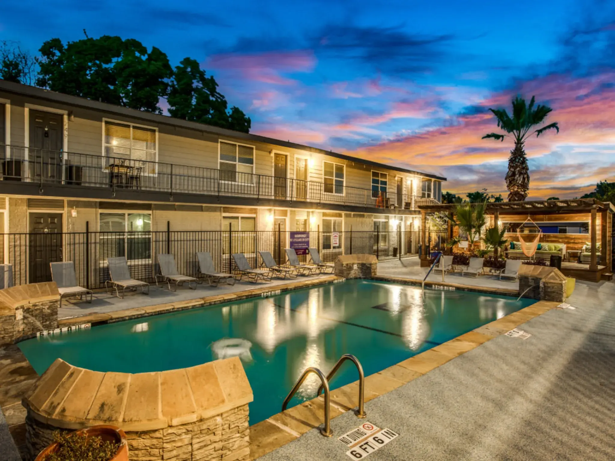 Riverside Apartments Austin | Element Austin Apartments