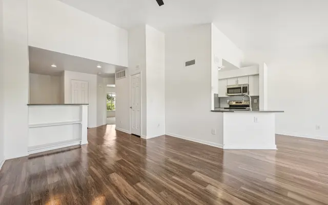 The Soleil - Luxury Apartments in Centennial, CO