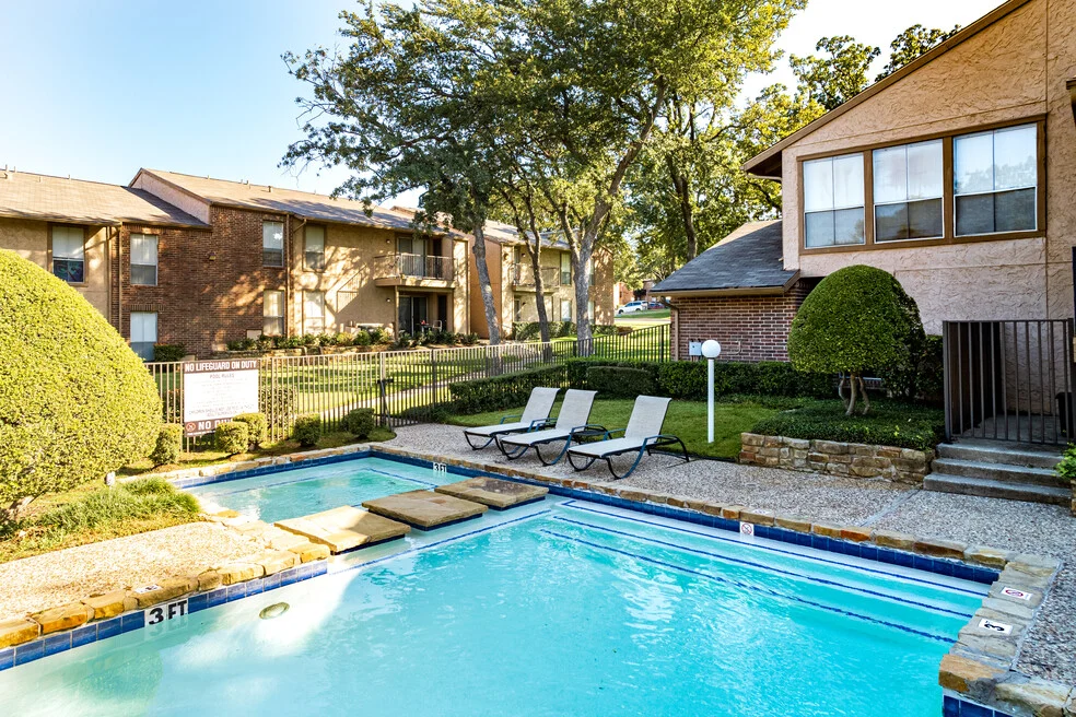 Amenities | Oak Meadows