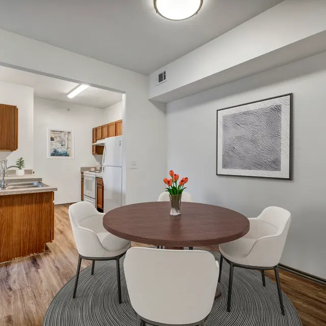 Riverside Apartments Austin TX | Photo Gallery | Eastside at 2201