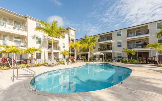 Terraces at Peridia | Luxury Apartments in the heart of Bradenton FL