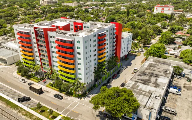 Welcome to Pinnacle Place Apartments