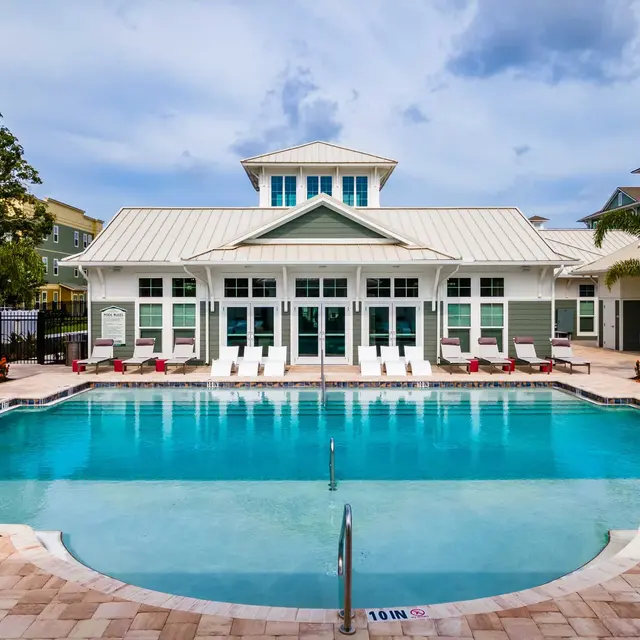 ShoreView Waterfront Apartments | Apartments in Bradenton FL