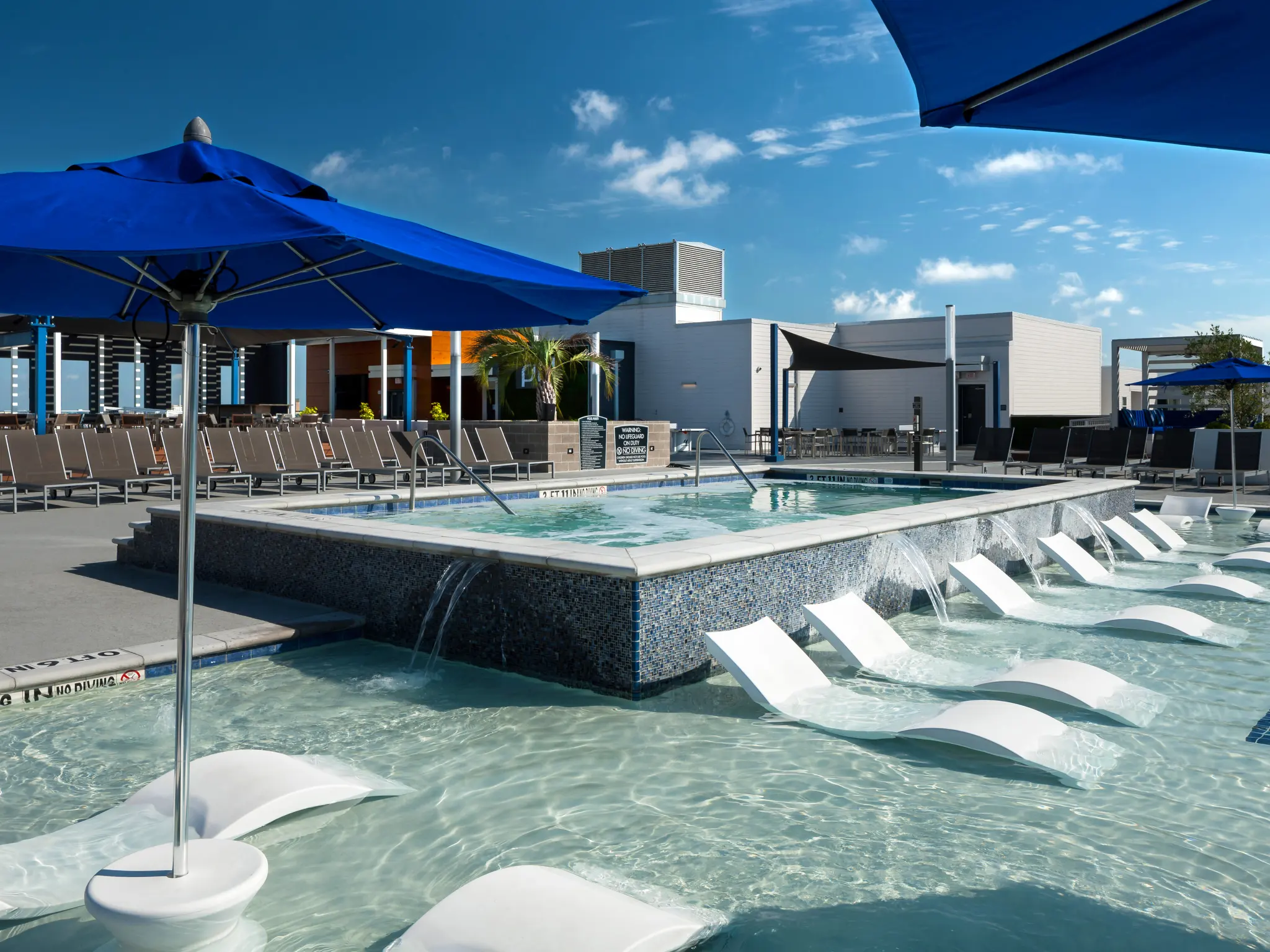 Park West Apartments | Fully Furnished Living in College Station