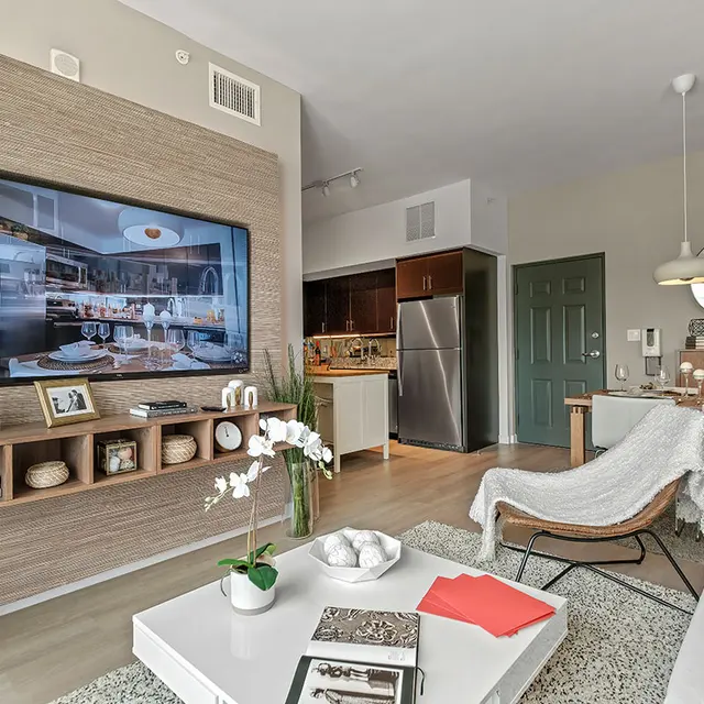 Pine Groves | Apartments in Princeton, FL