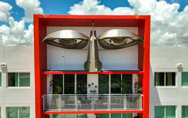 Welcome to Pinnacle Place Apartments