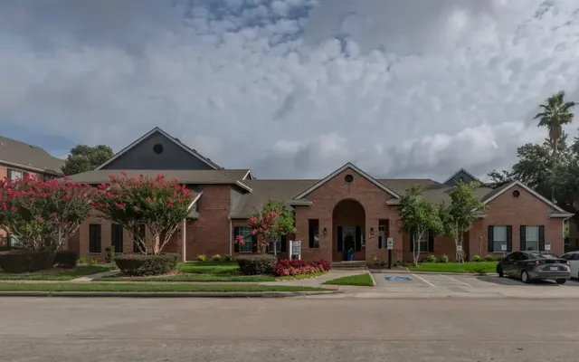 Home | Compass at Windmill Lakes